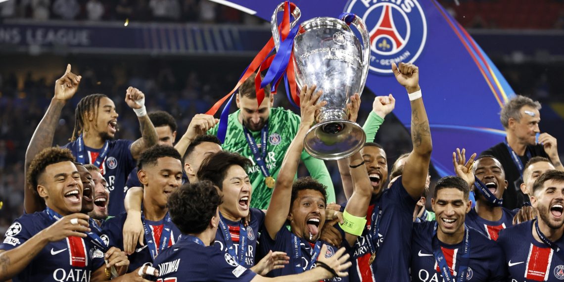 How do Luis Enrique's PSG play? A tactical analysis